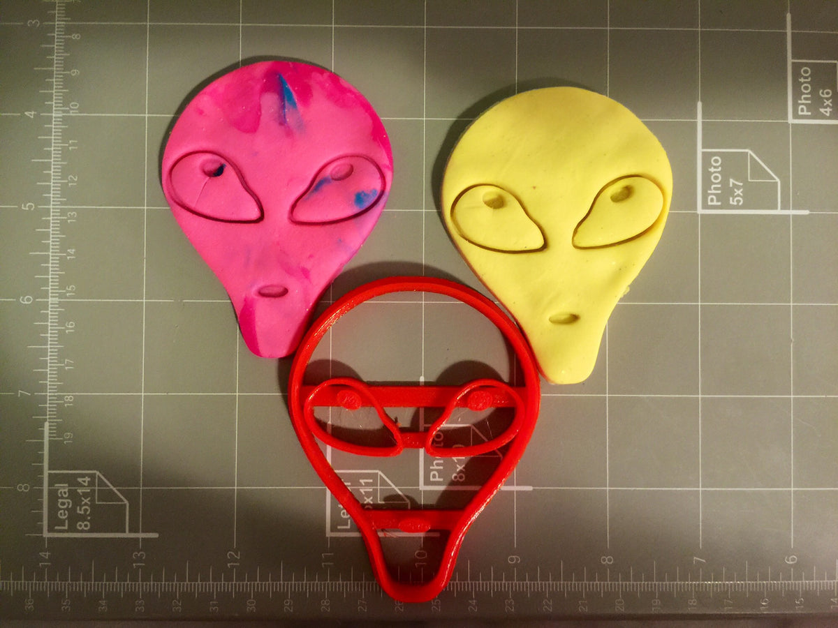 Alien Cookie Cutter – Arbi Design - CookieCutz