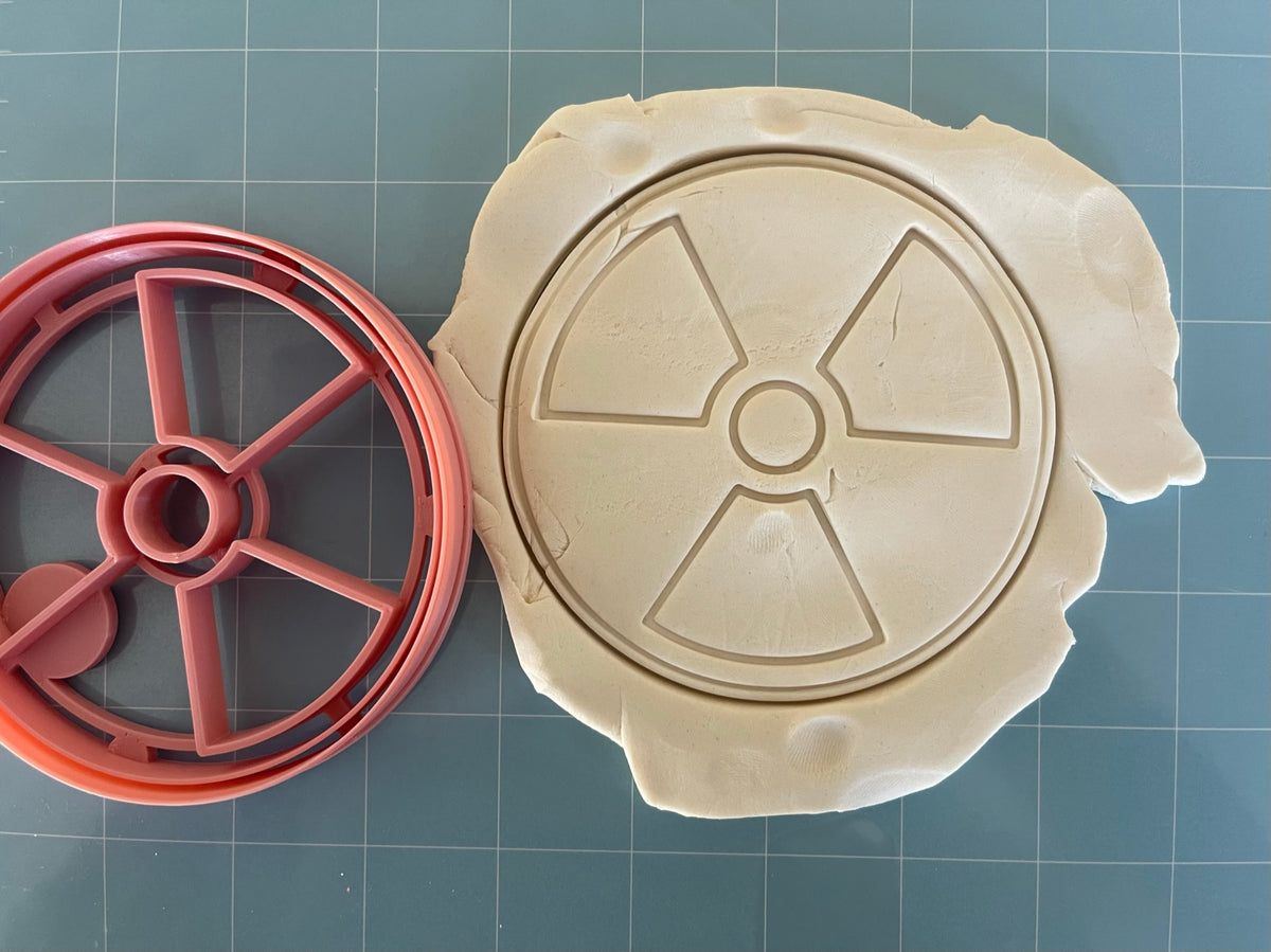Radioactive symbol cookie cutter – Arbi Design - CookieCutz