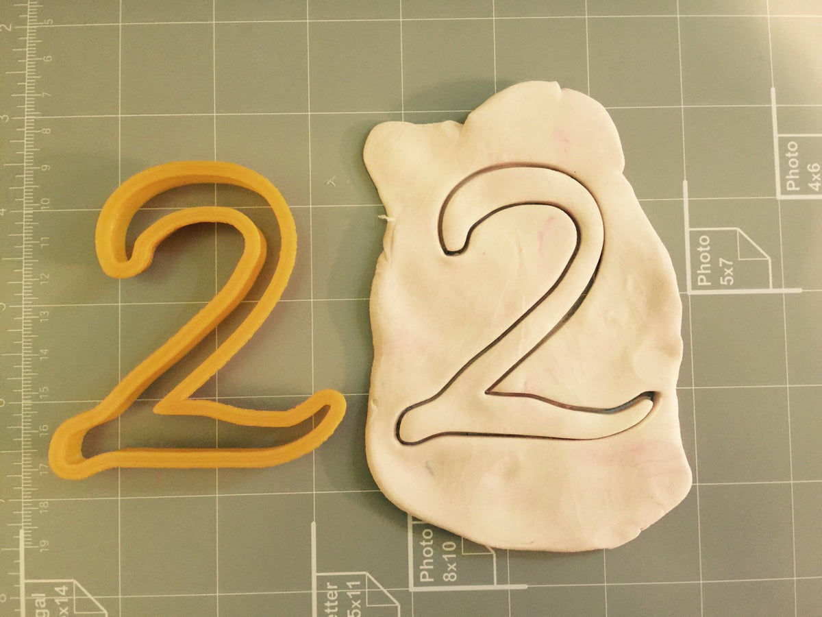 Number Two in Comic Font Cookie Cutter – Arbi Design - CookieCutz