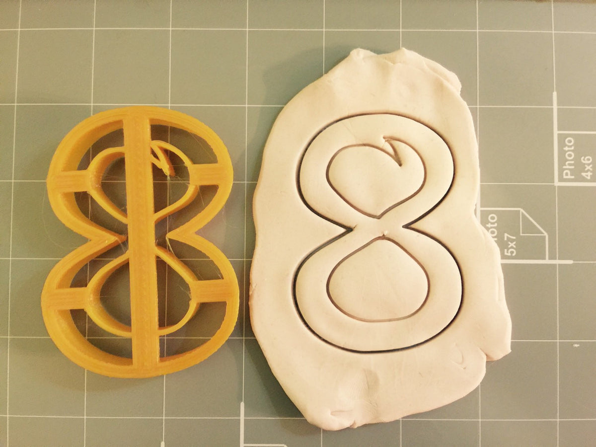 Number Eight in Comic Font Cookie Cutter – Arbi Design - CookieCutz